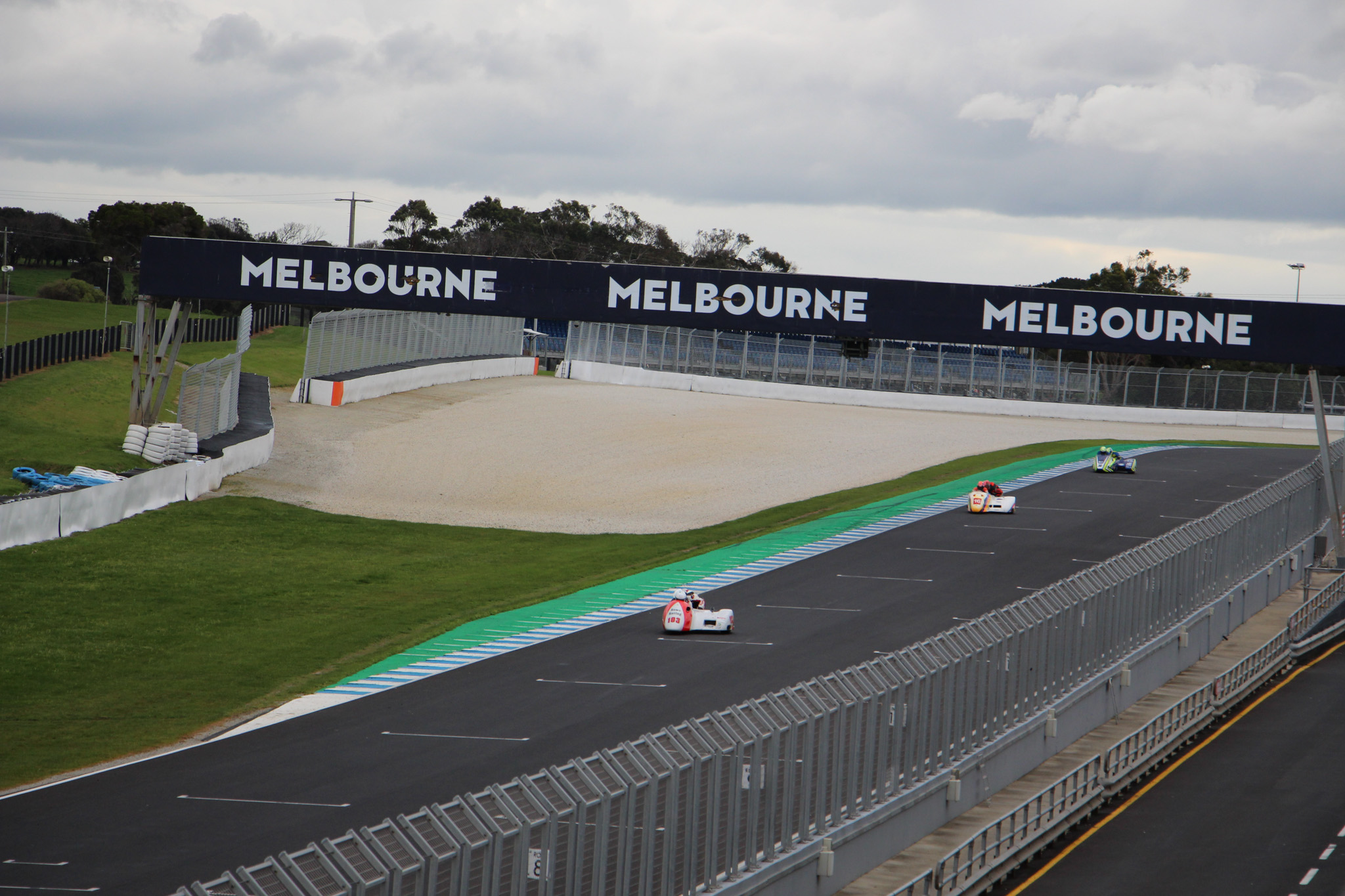 Four seasons in one race day | Rowe Racing